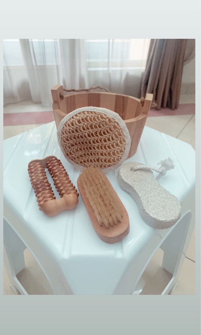 Meni Pedi Set, Kesehatan & Kecantikan, Parfum, Kuku & Lainnya di Carousell