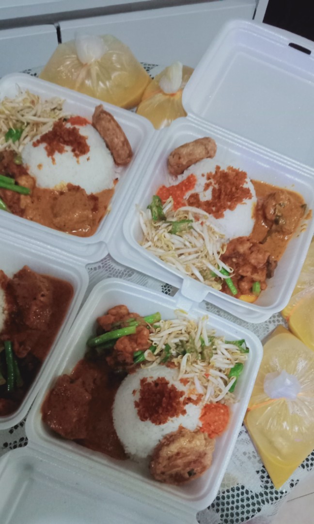 Nasi Ambeng white rice, Food & Drinks, Local Eats on Carousell