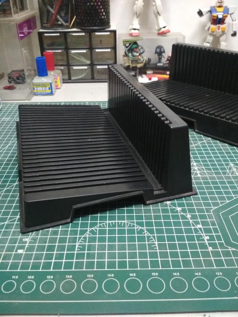 plastic model/gundam runner holder, Hobbies & Toys, Collectibles ...