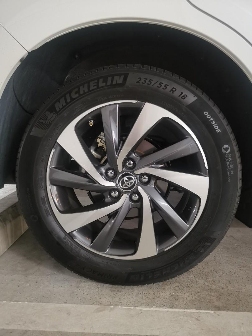 18" Toyota Harrier wheel, Car Accessories, Tyres & Rims on Carousell