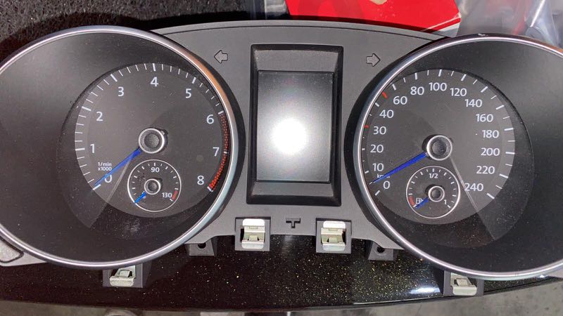 Golf R MK6 Cluster, Car Accessories, Accessories on Carousell