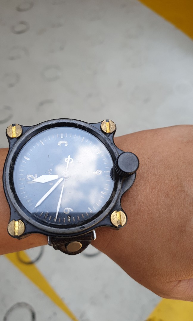 Jaeger cockpit watch, Mobile Phones & Gadgets, Wearables & Smart ...