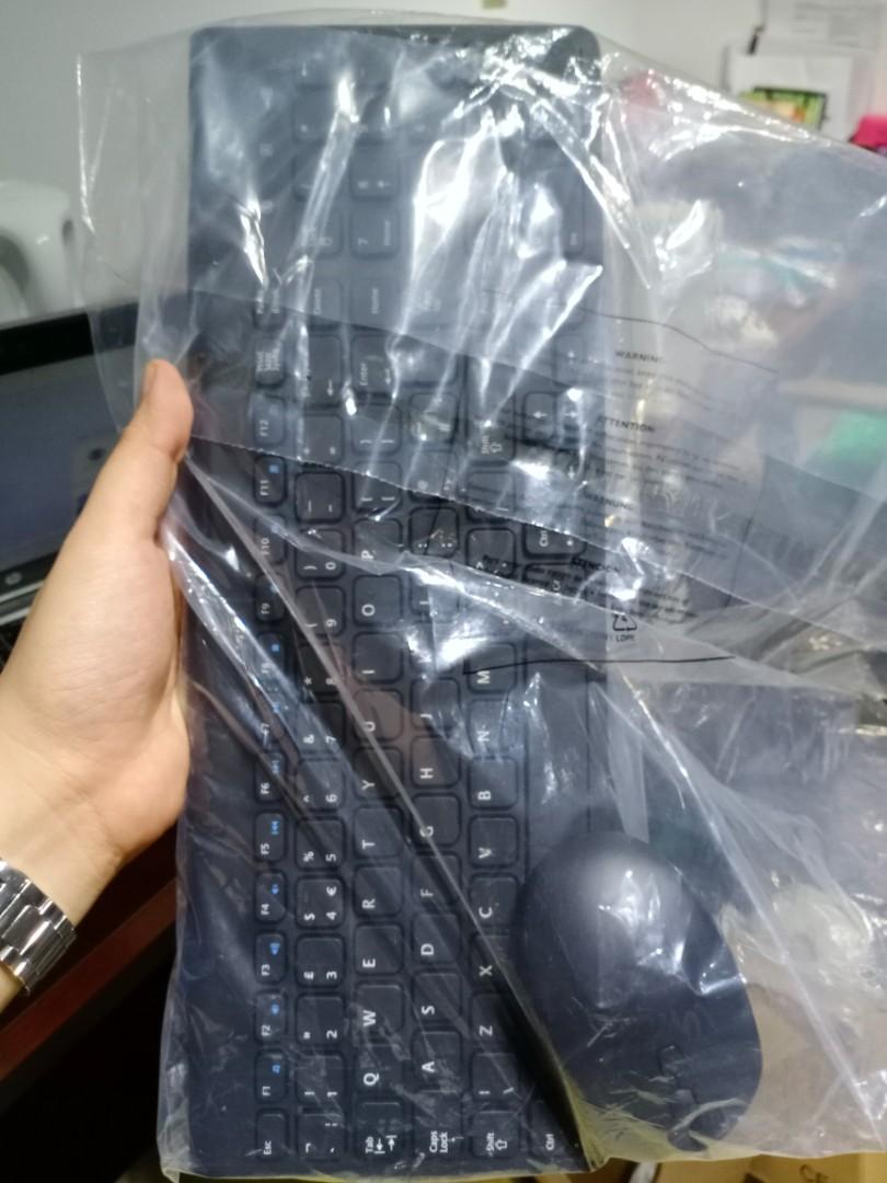 Loyal electronic wireless keyboard and mouse, Computers & Tech, Parts ...