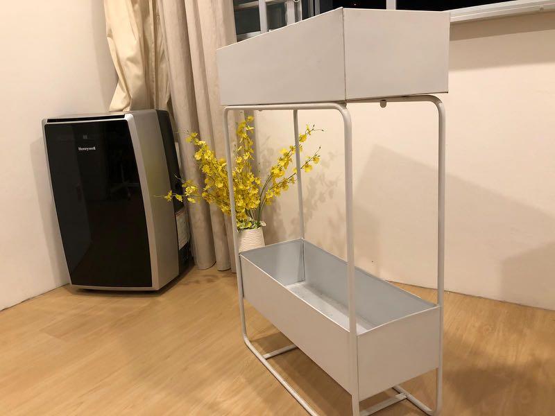 2 x Plant planter box white muji metal, Furniture & Home Living, Home ...