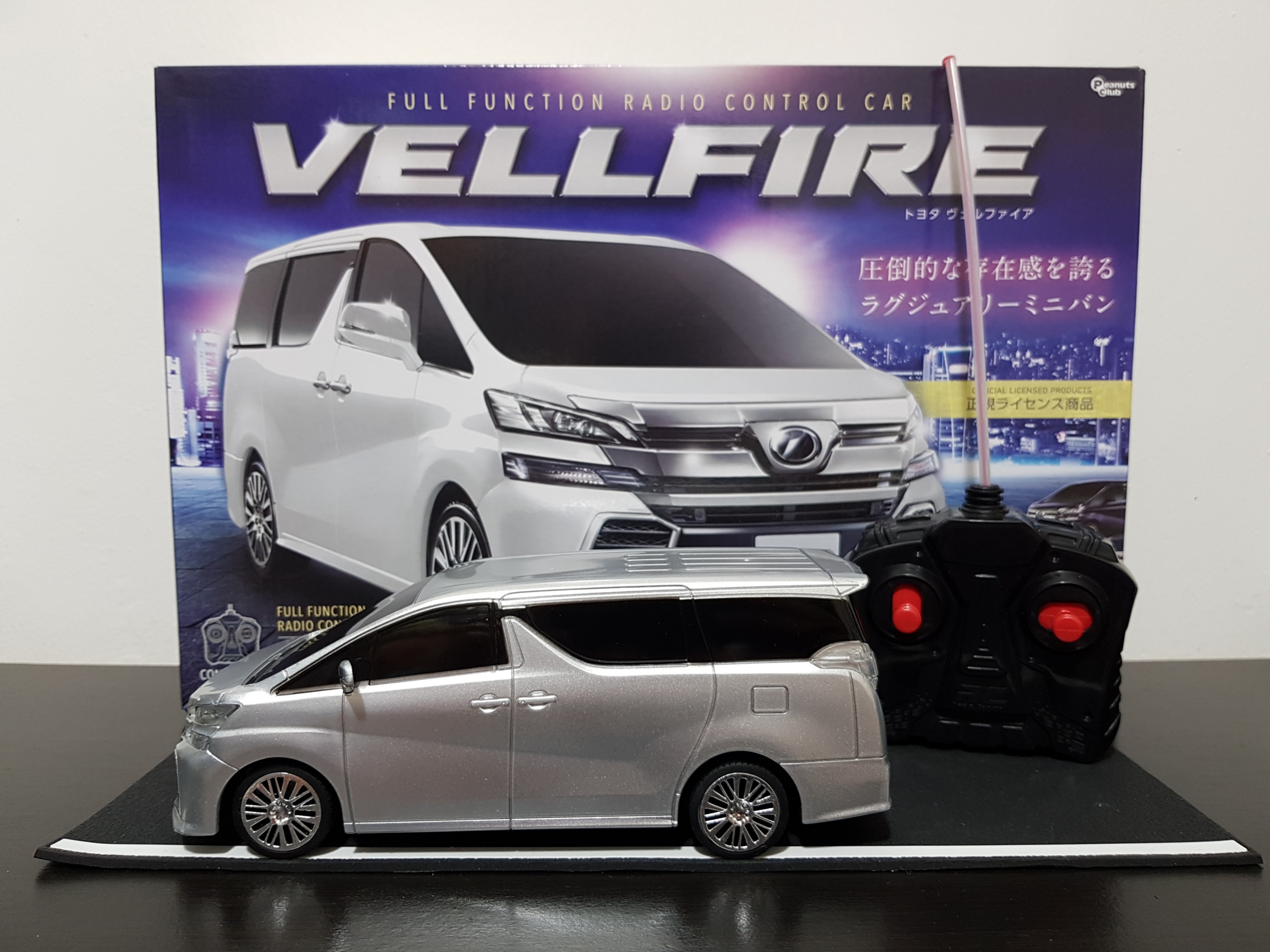RC Toyota Vellfire, Hobbies & Toys, Toys & Games on Carousell