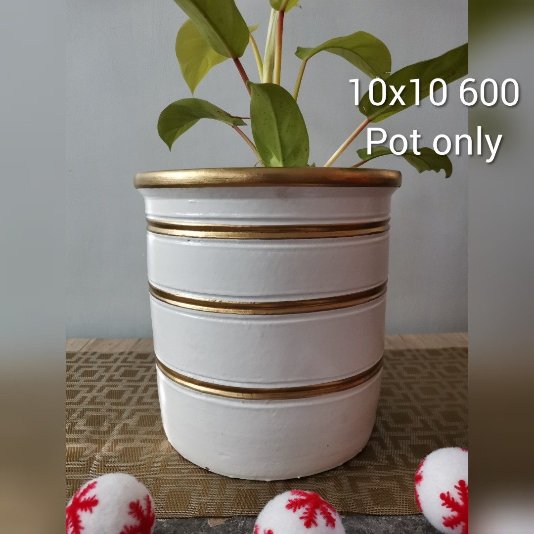 10x10 Clay Pot, Furniture & Home Living, Gardening, Gardening Tools ...