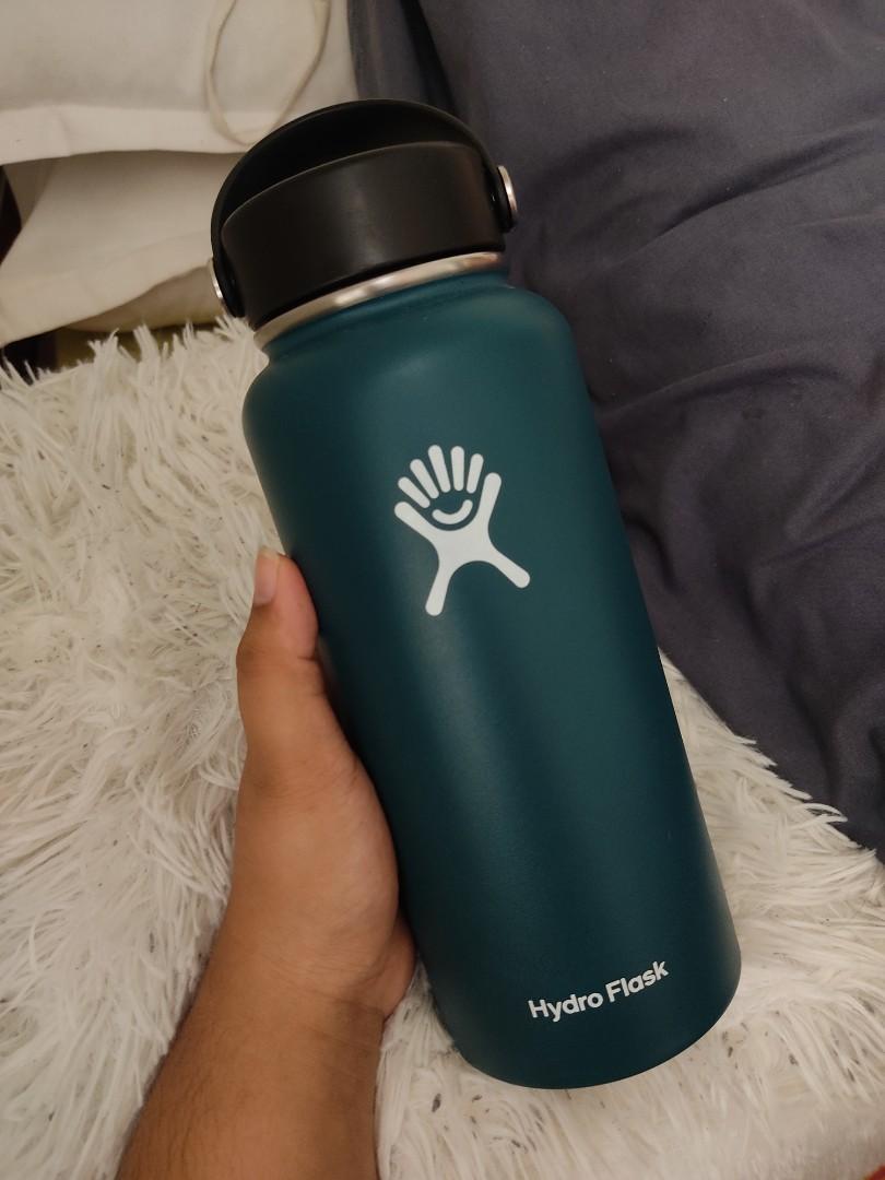 Hydro Flask Jade 32oz, Hobbies & Toys, Travel, Travel Essentials ...