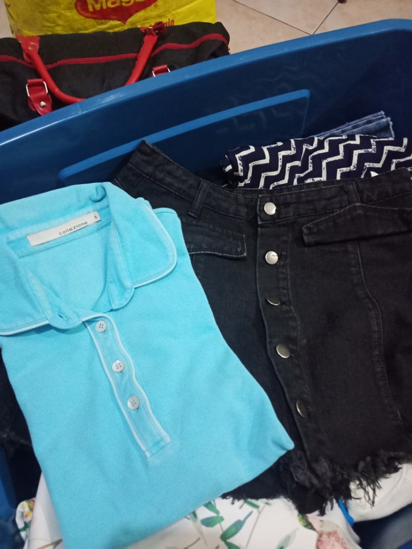 Set of palda short & polo shirtblue, Women's Fashion, Tops, Shirts on ...