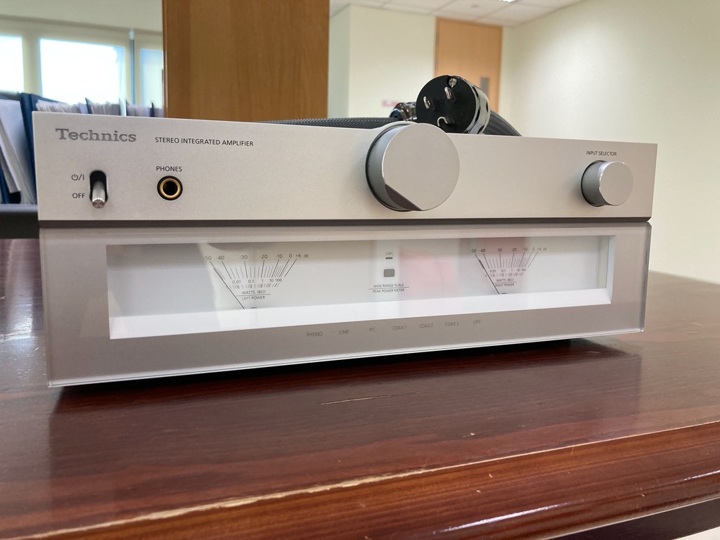 TECHNICS - SU C700, Audio, Other Audio Equipment on Carousell
