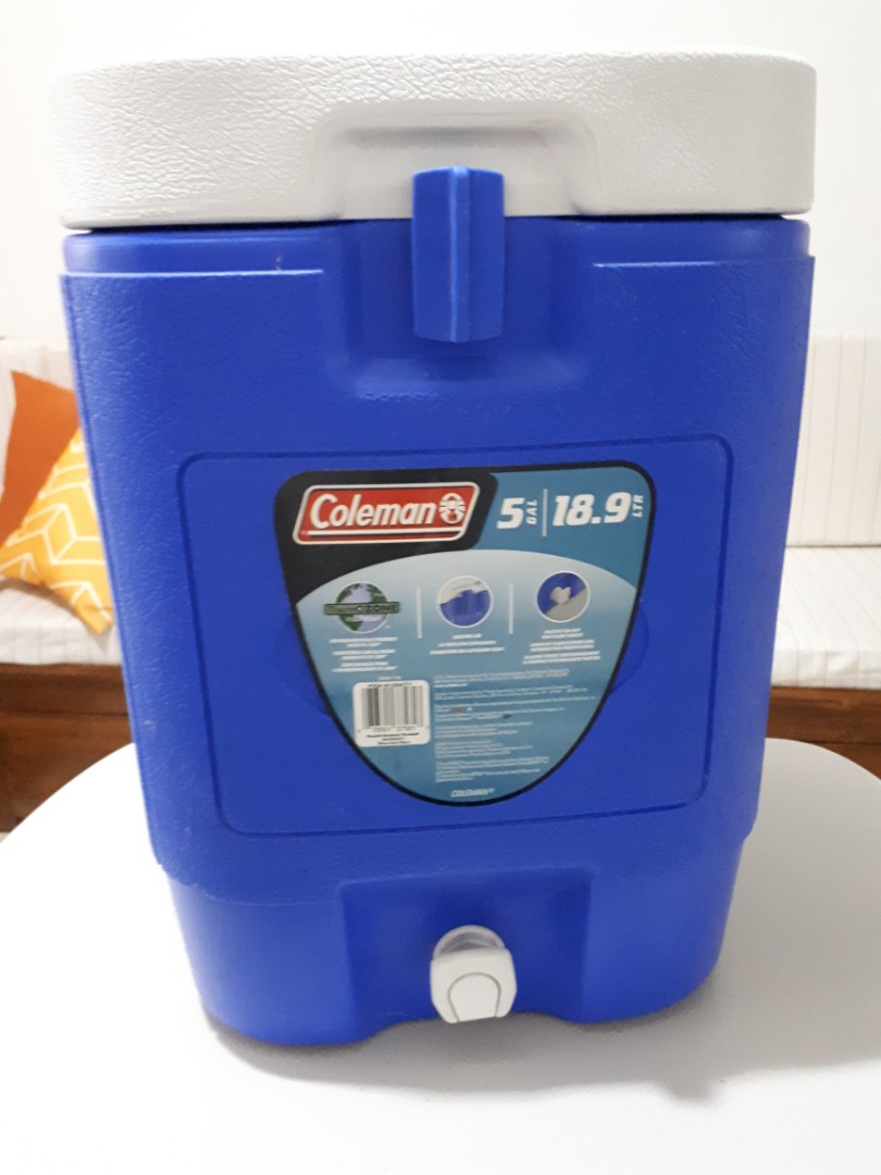 Coleman Water Jug, Food & Drinks, Beverages on Carousell