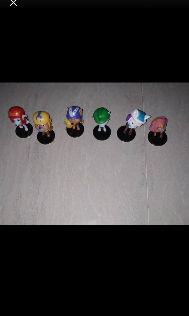 Kinder Coin Bank Metal Box / Plastic Egg Shells / Finger Rings / Paw ...