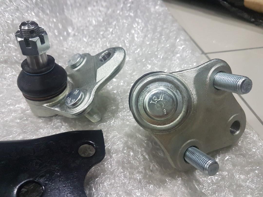 Lower arm ball joint, Auto Accessories on Carousell