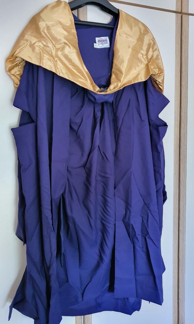 NUS Masters graduation gown with cap and carry bag, Everything Else on ...
