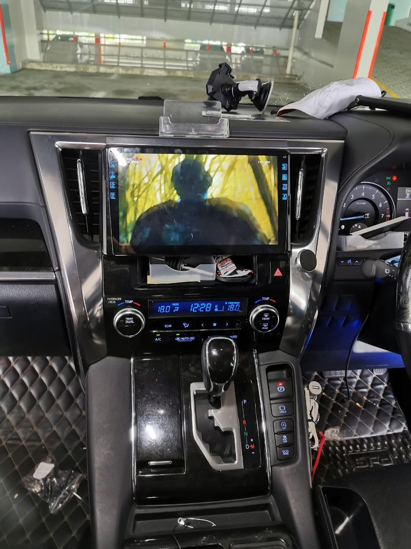 Toyota alphard Android player, Car Accessories, Accessories on Carousell