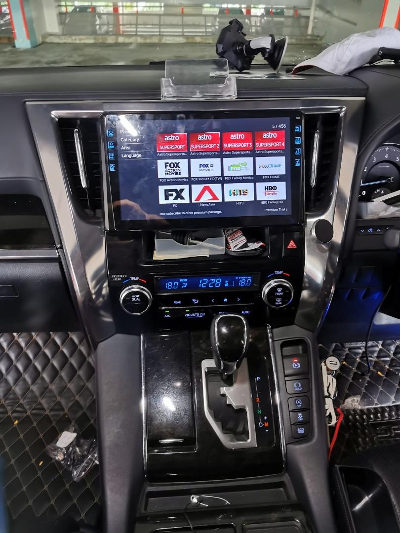 Toyota alphard Android player, Car Accessories, Accessories on Carousell