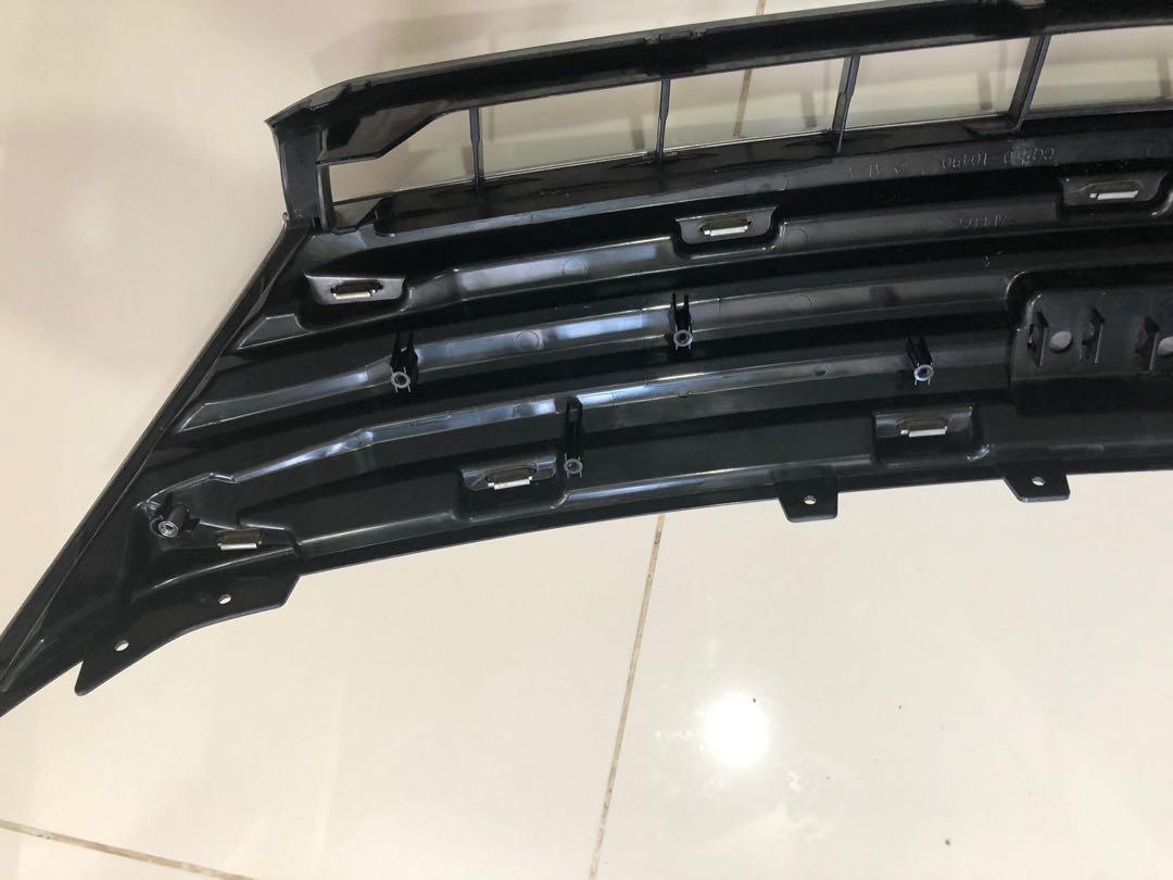 Toyota Harrier Grill, Auto Accessories on Carousell