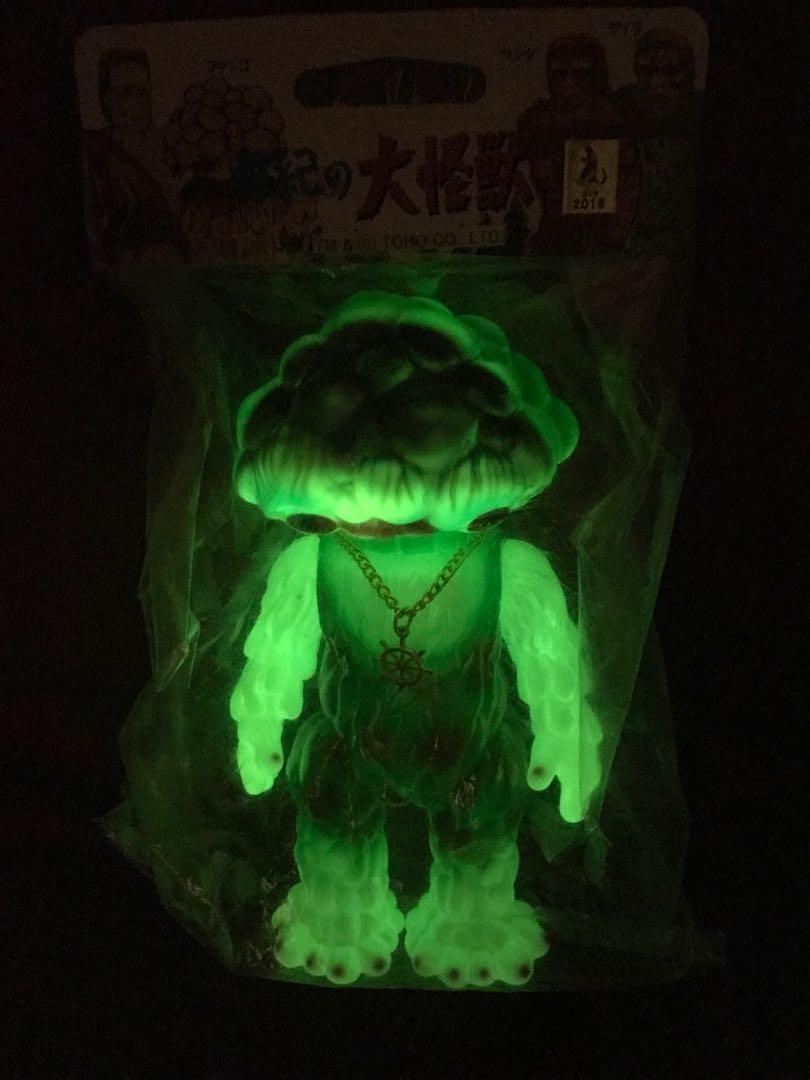 蘑菇怪人 瑪坦戈 Matango 夜光 m1號 世紀大怪獸 sofubi sofvi vinyl 搪膠 膠品 大膠 軟膠 糖膠 ソフビ ...
