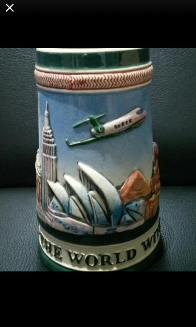 Justice League Batgirl Cyborg / Starbucks Tumbler / German & Carlsberg ...