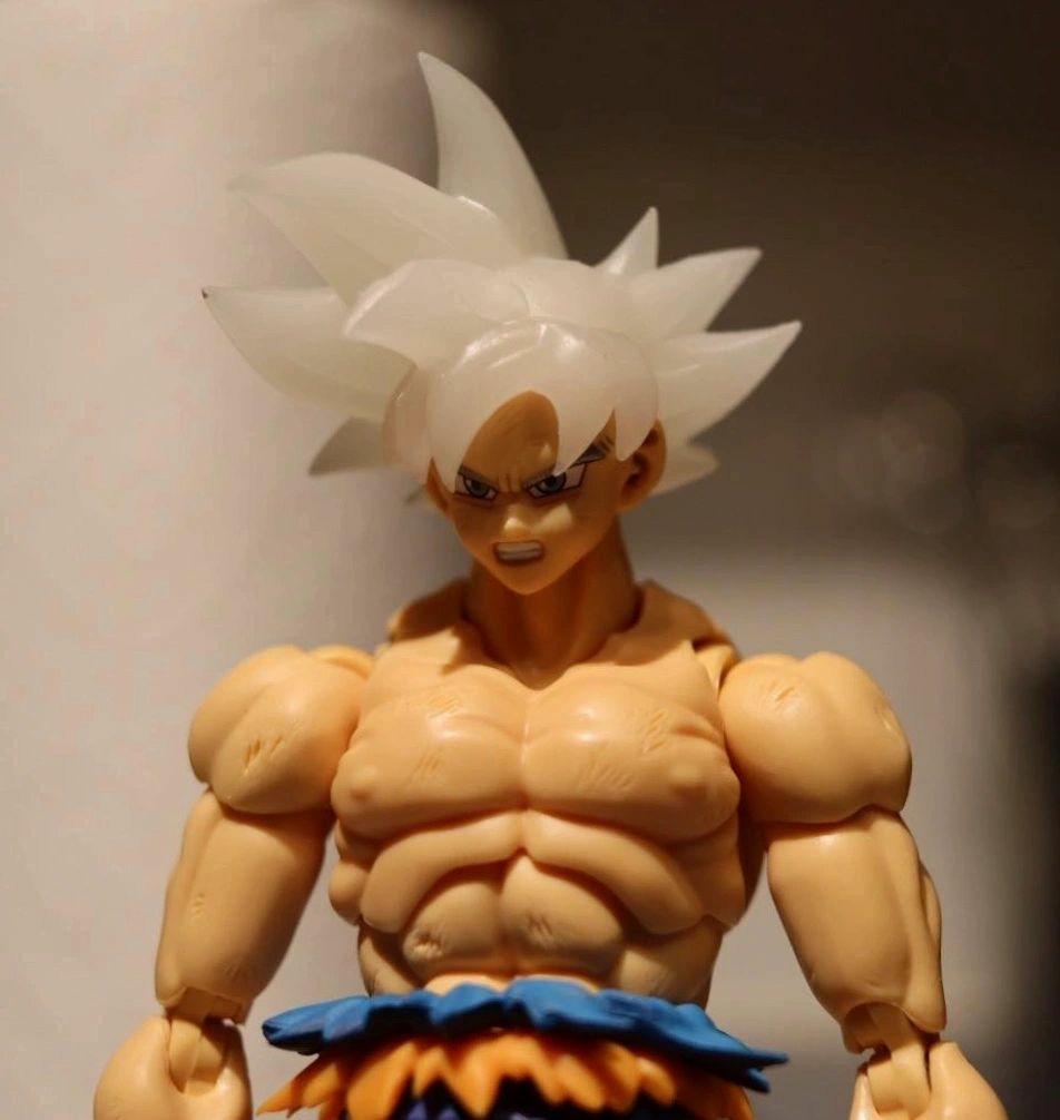 GOKU UI GLOW IN THE DARK HAIR HEAD SCULPT BY ROSHI ISLAND SHF FIGUARTS ...