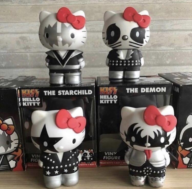 Hello Kitty KISS collab, Hobbies & Toys, Toys & Games on Carousell