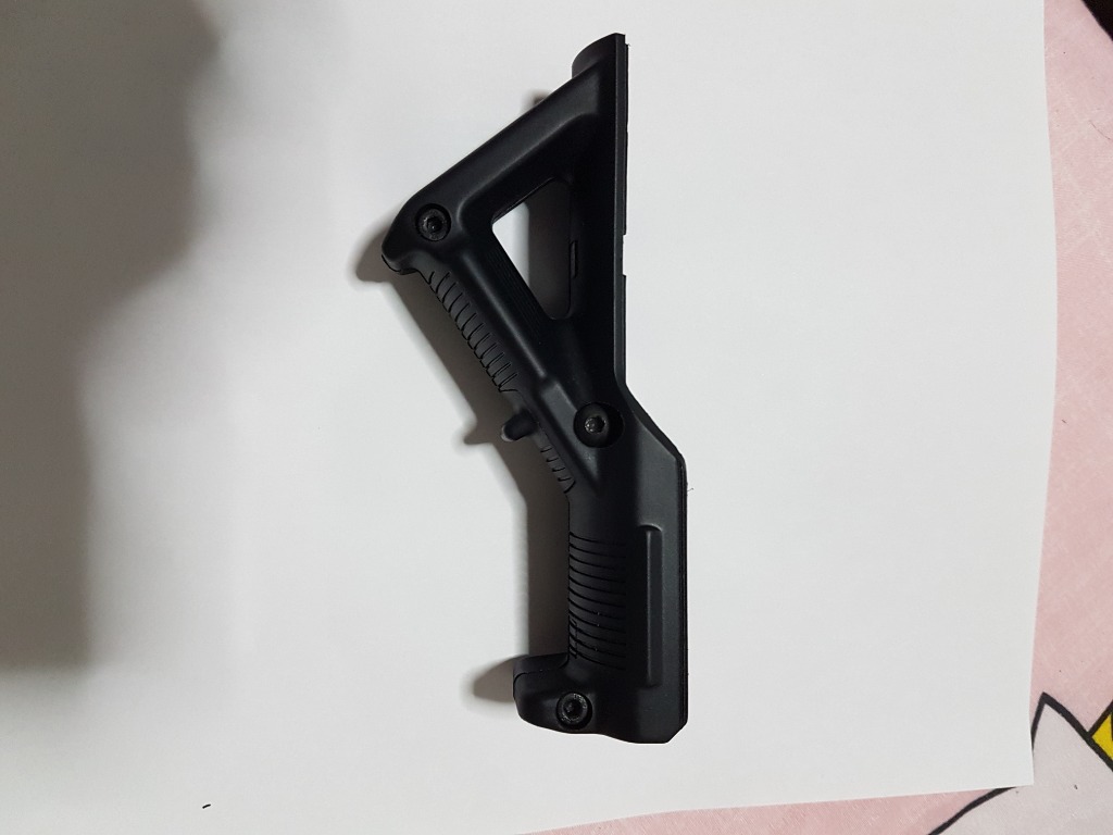 Nerf toy gun Triangle handle Grip Condition 9/10, Hobbies & Toys, Toys ...