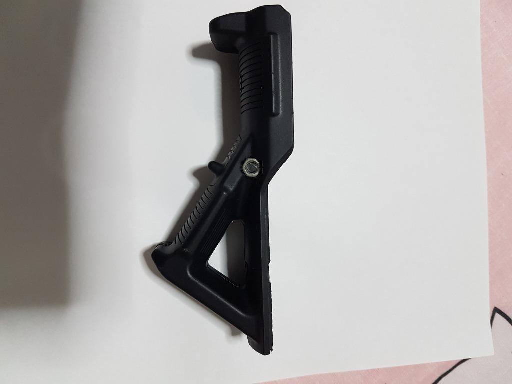 Nerf toy gun Triangle handle Grip Condition 9/10, Hobbies & Toys, Toys ...