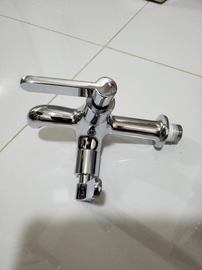 Pozzi Shower head and faucet, Furniture & Home Living, Cleaning ...