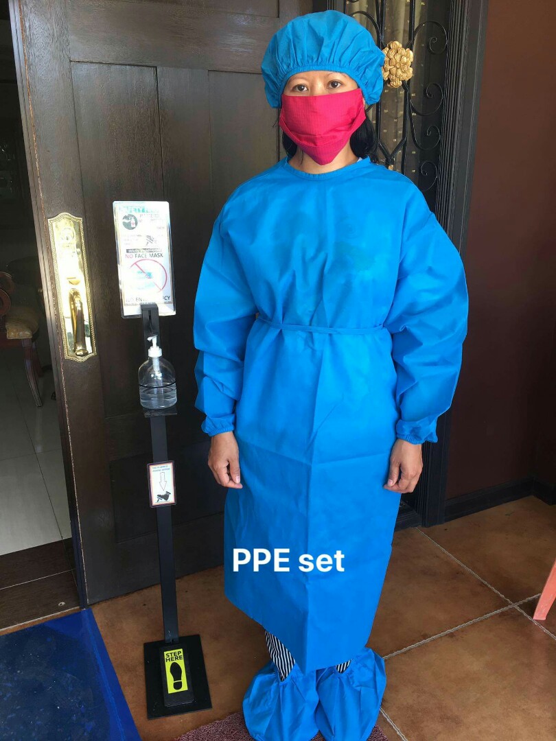 PPE set(non woven mat), Beauty & Personal Care, Sanitary Hygiene on ...