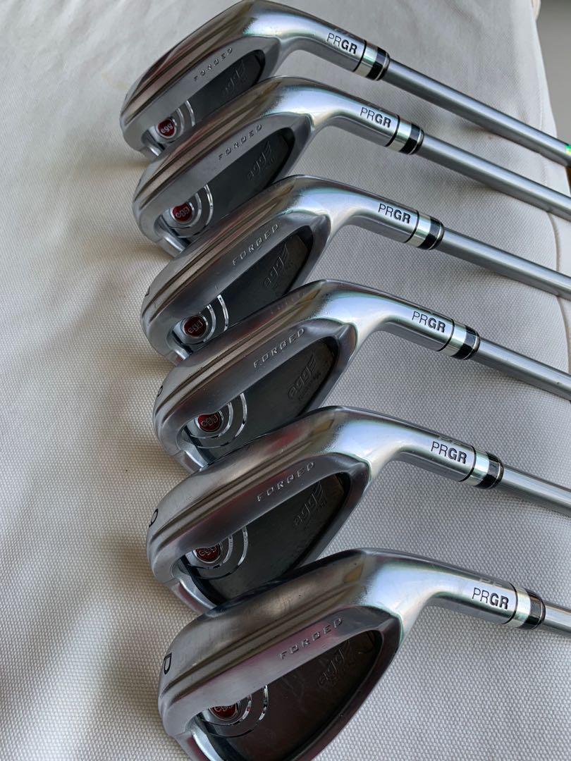 PRGR 2018 Egg forged iron set 5-P (6 pieces) w/ PRGR M-40 SR-flex carbon shafts, Sports ...