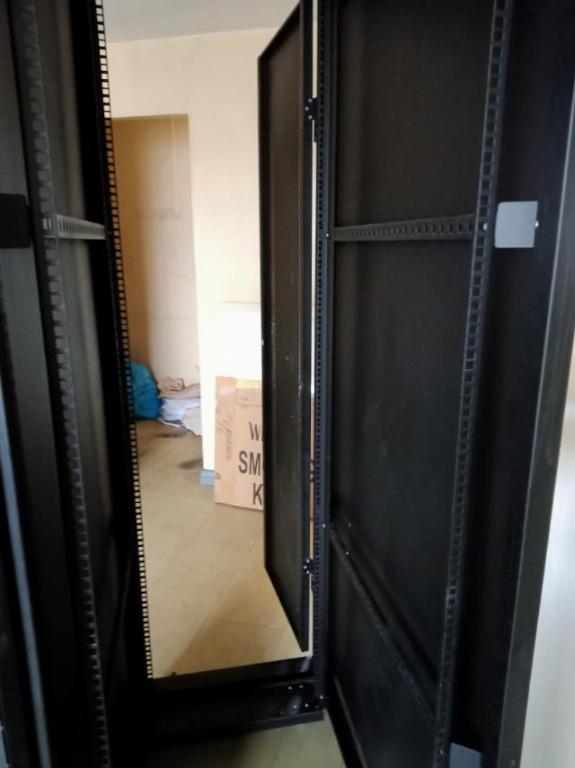 SERVER RACK 42U, Computers & Tech, Parts & Accessories, Computer Parts ...