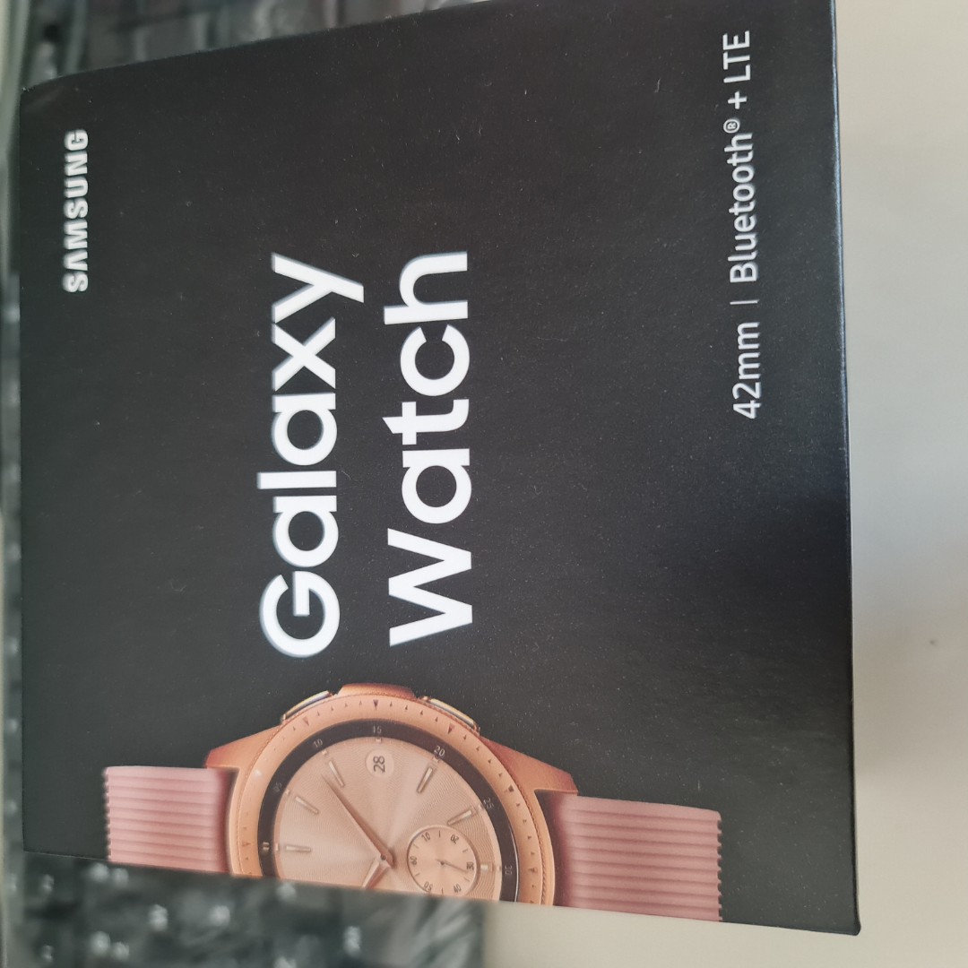 Brand new in seal Galaxy watch 42mm bluetooth + LTE rose gold, Mobile ...