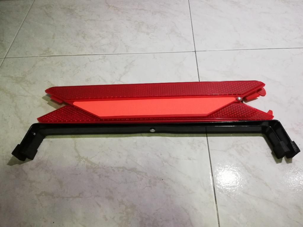 Foldable Breakdown Sign, Car Accessories, Accessories on Carousell