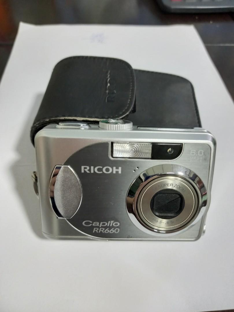 RICOH digital camera, Photography, Cameras, Digital Cameras on Carousell