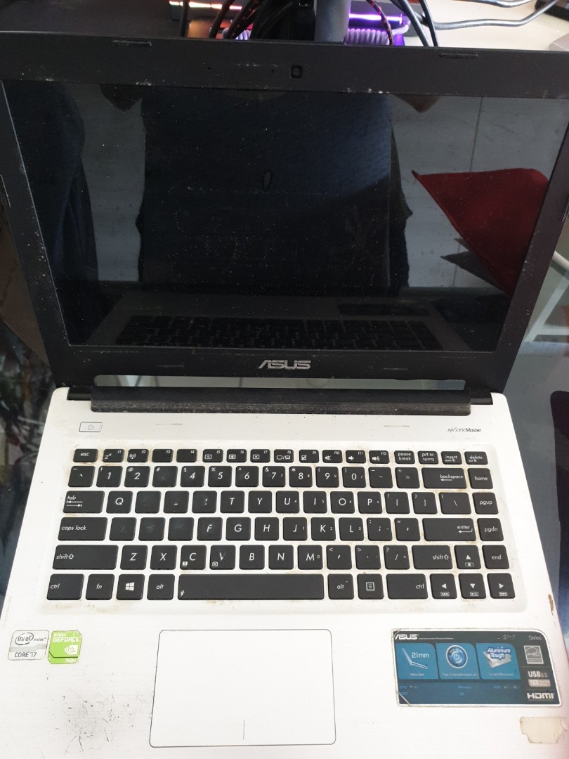 Spoiled ASUS laptop x 2, Computers & Tech, Laptops & Notebooks on Carousell