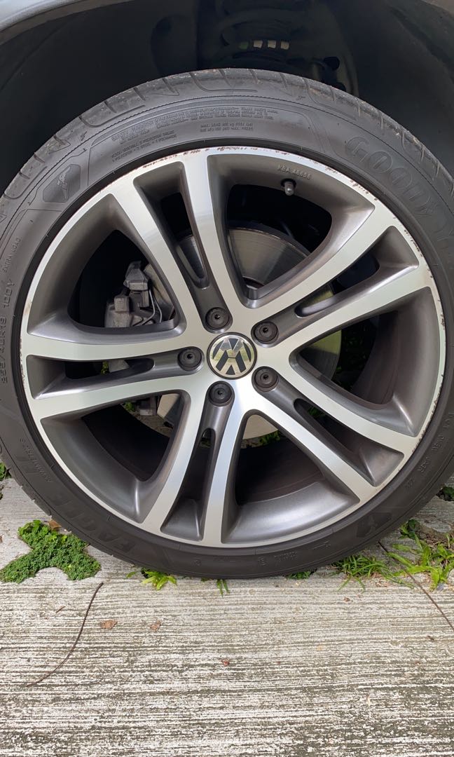 Volkswagen Tiguan R Line Original 19” Rim with Eagle F1 Tyres, Car ...