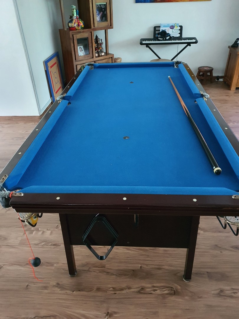 7ft Pool table, Sports Equipment, Sports & Games, Billiards & Bowling ...