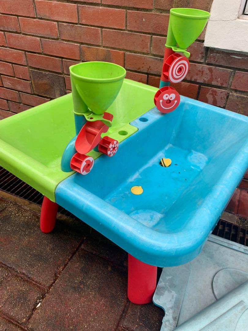 FREE water play table, Babies & Kids, Baby Nursery & Kids Furniture ...