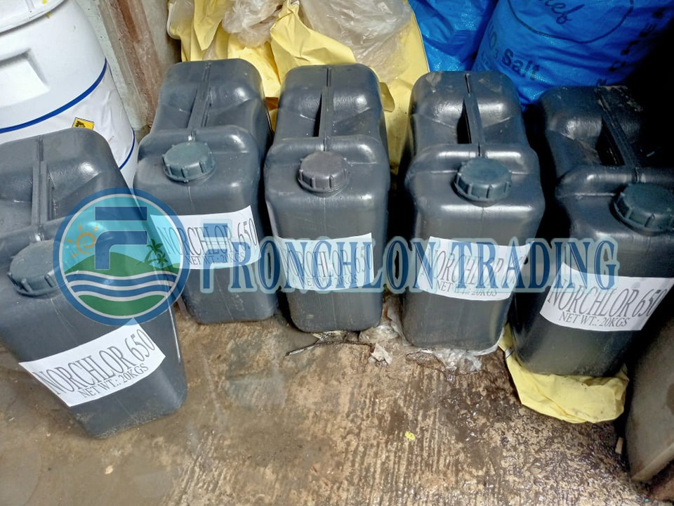 Sodium Hypochlorite or LIQUID CHLORINE, Furniture & Home Living ...