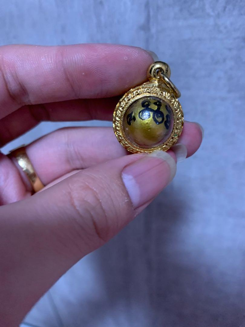 Thai amulet Lp pern loop om, Hobbies & Toys, Memorabilia & Collectibles ...