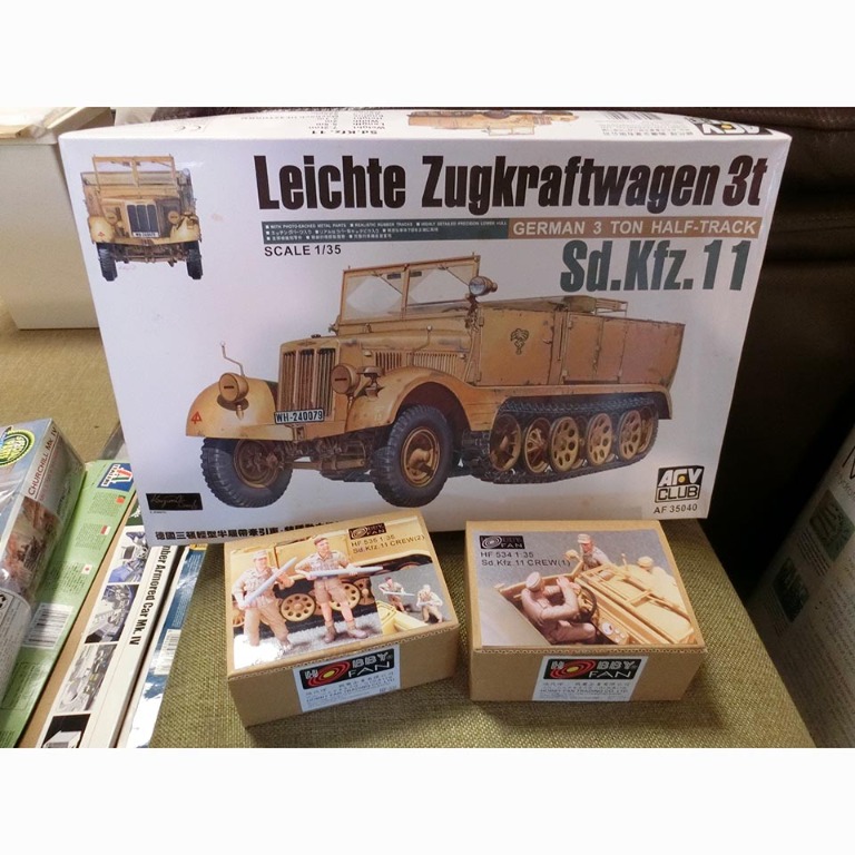 【拼裝模型_陸軍】1:35 1/35 戰鷹 AFV CLUB AF35040 德國Sd.Kfz.11 3噸半履帶運輸車（送HOBBY FAN ...
