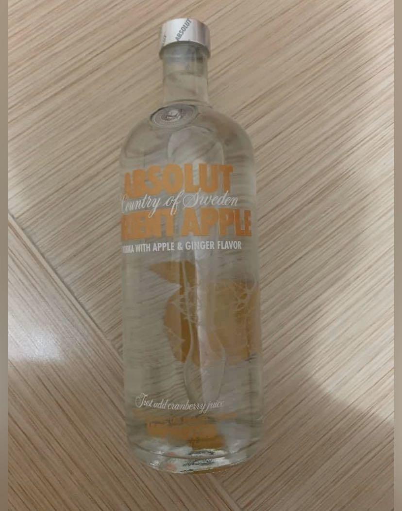Absolut Vodka Orient Apple 1L, Food & Drinks, Alcoholic Beverages on ...