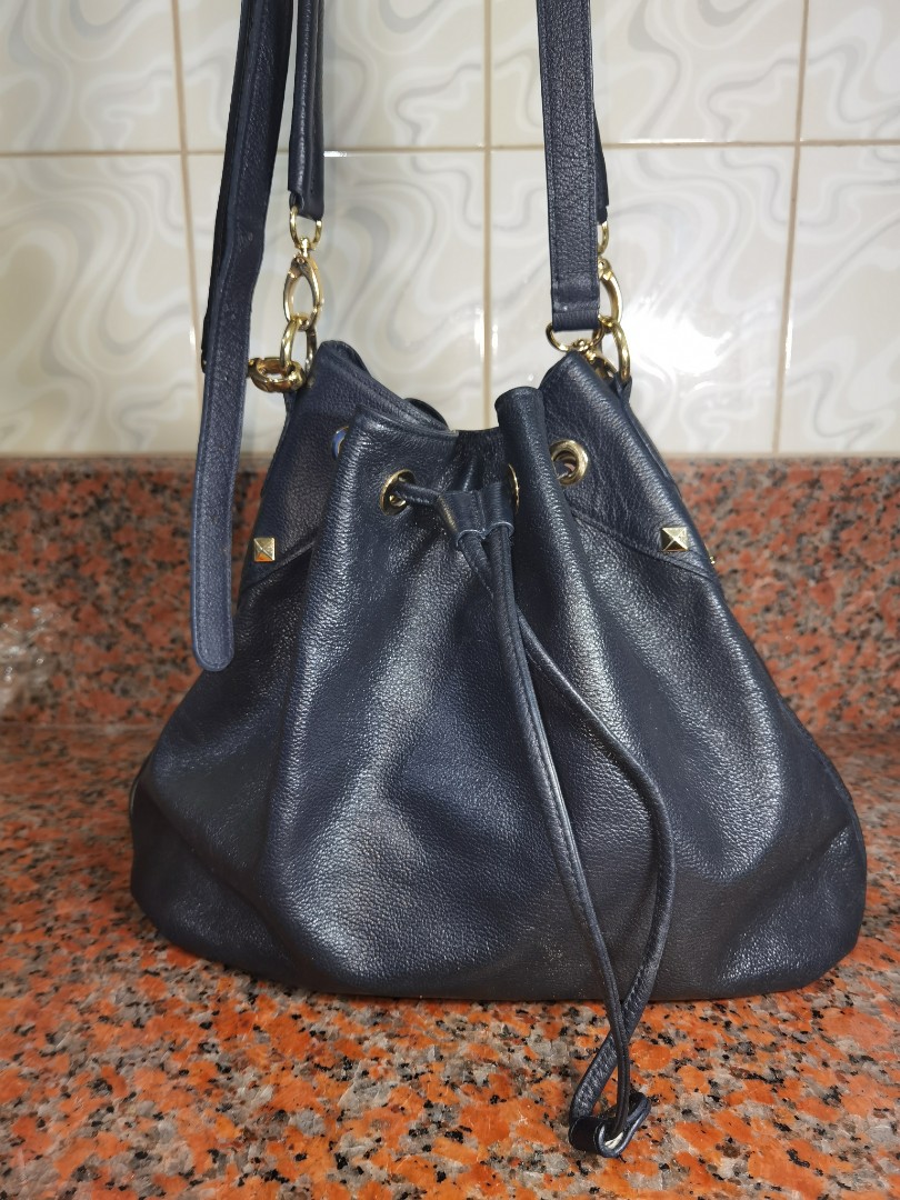 Capacci 2 way bag, Women's Fashion, Bags & Wallets, Cross-body Bags on ...