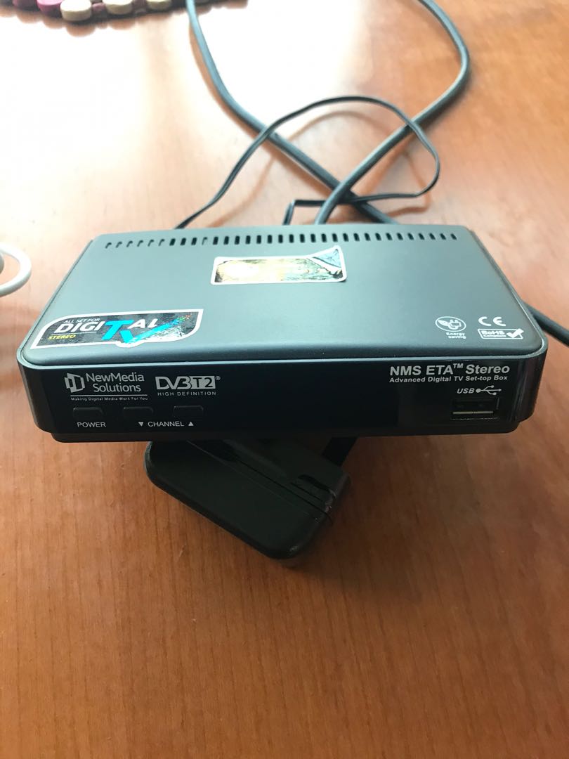 Digital TV box with TV antena and HDMI cable, TV & Home Appliances, TV ...