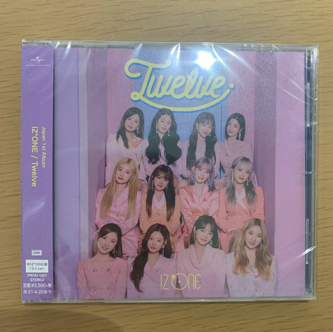 Iz*one Twelve wiz*one盤, 興趣及遊戲, 收藏品及紀念品, 韓流 - Carousell