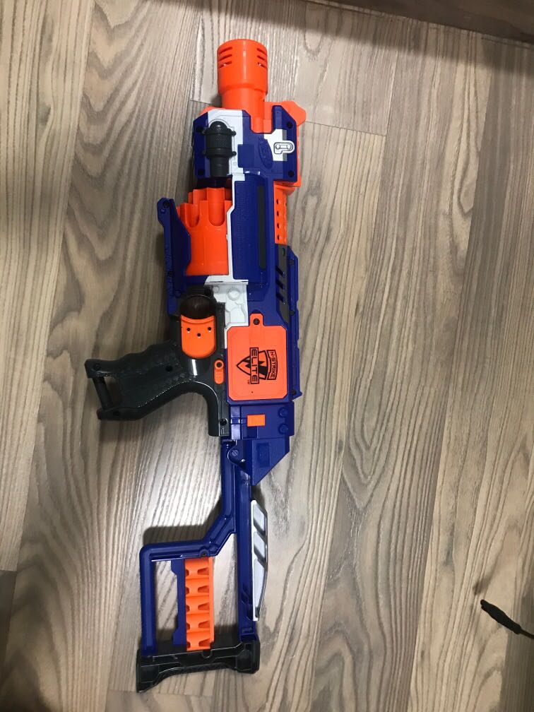 Nerf stockade, Hobbies & Toys, Toys & Games on Carousell