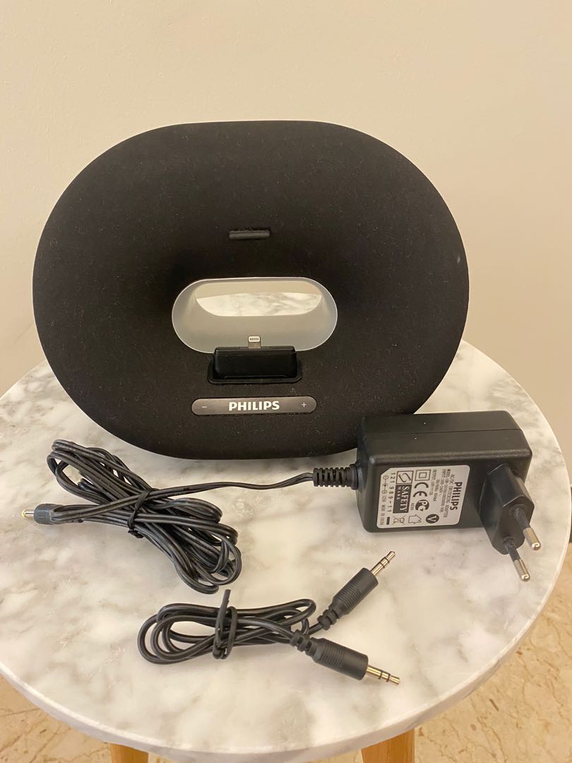 Philips DS 3205/12 Docking Station Speakers, Audio, Portable Audio ...