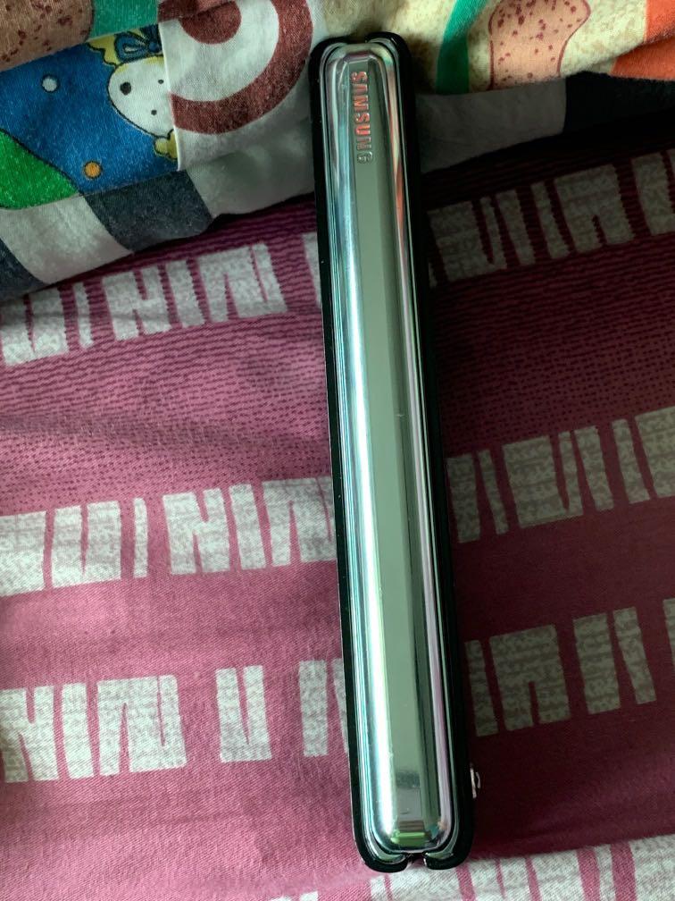 Samsung Fold 512 sliver, Mobile Phones & Gadgets, Mobile Phones ...