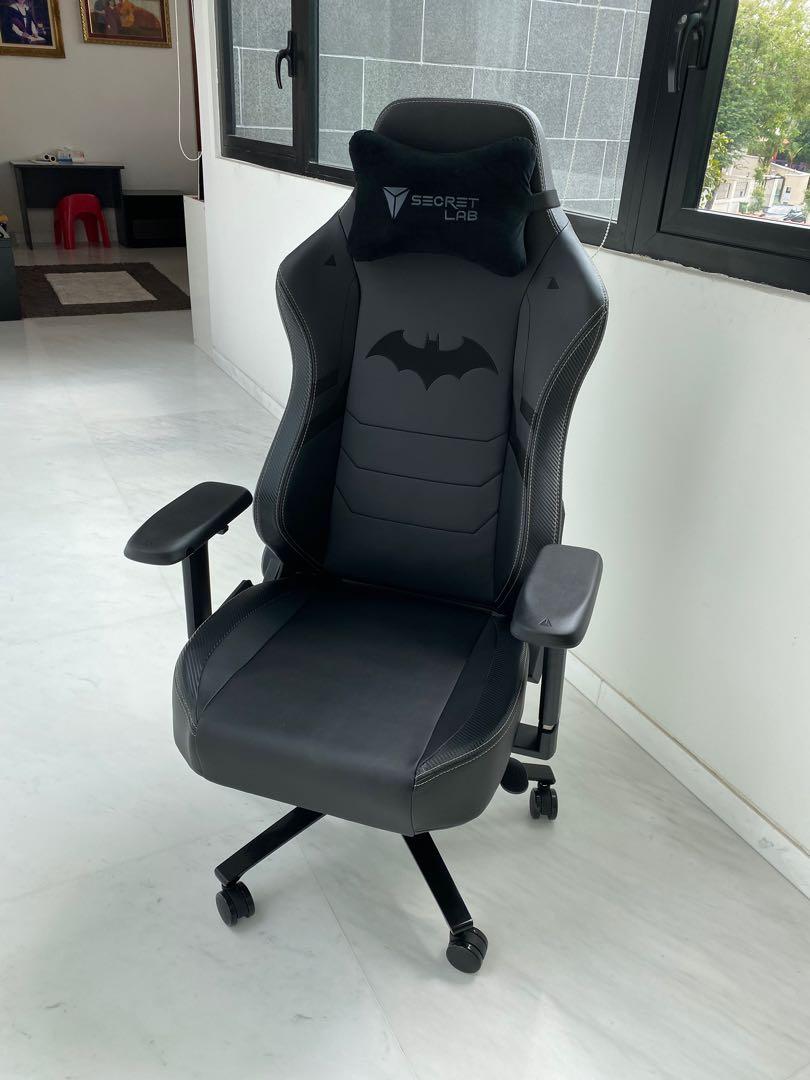 Secret lab Titan Dark Knight Edition, Furniture & Home Living ...