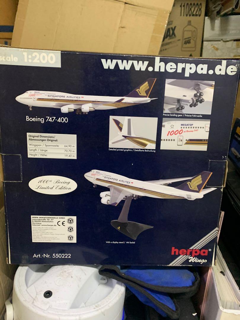 SIA Aircraft Model 1:200, Hobbies & Toys, Memorabilia & Collectibles ...