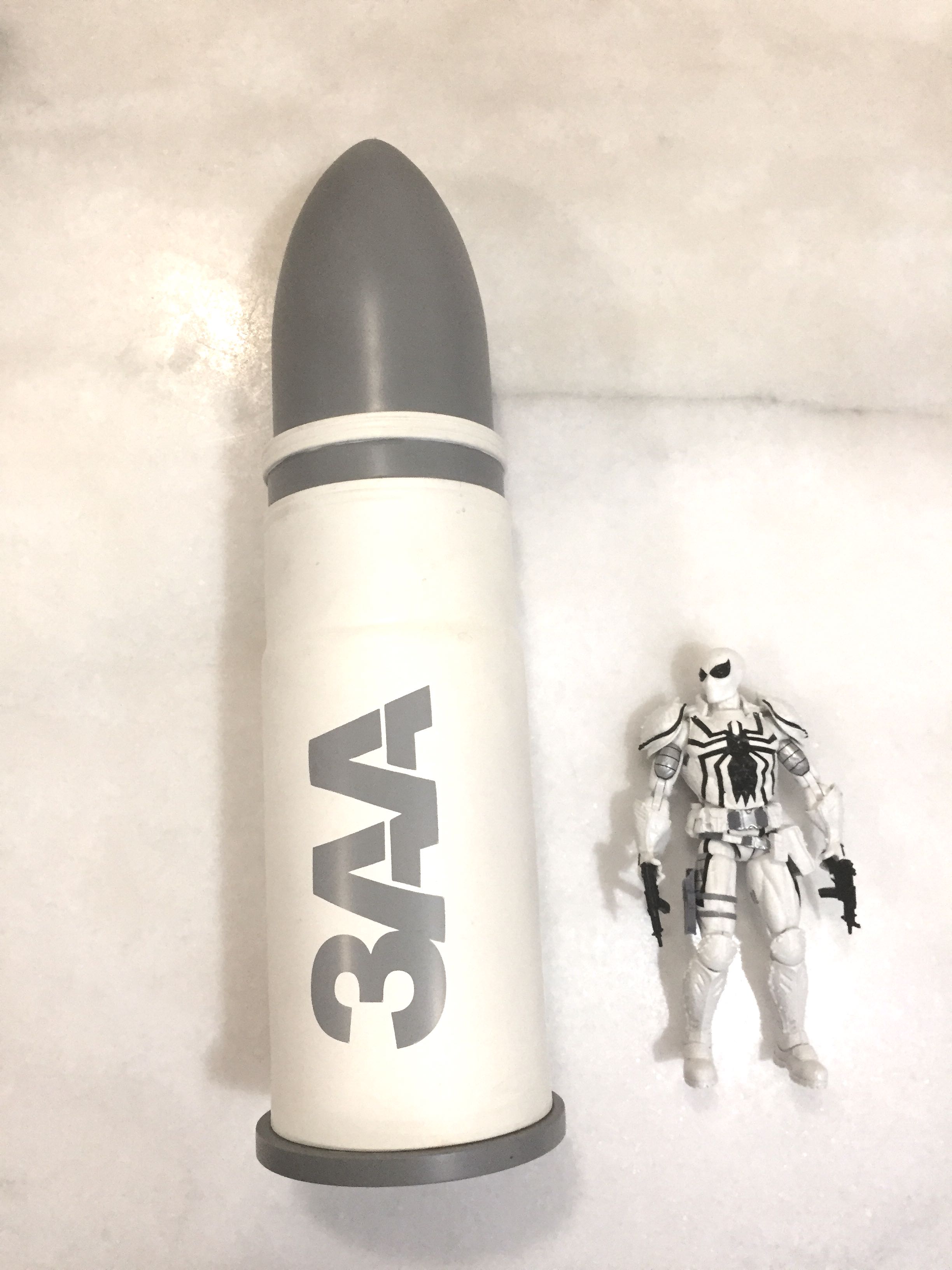 ThreeA Tshirt container ( figure not included. To show size comparison ...